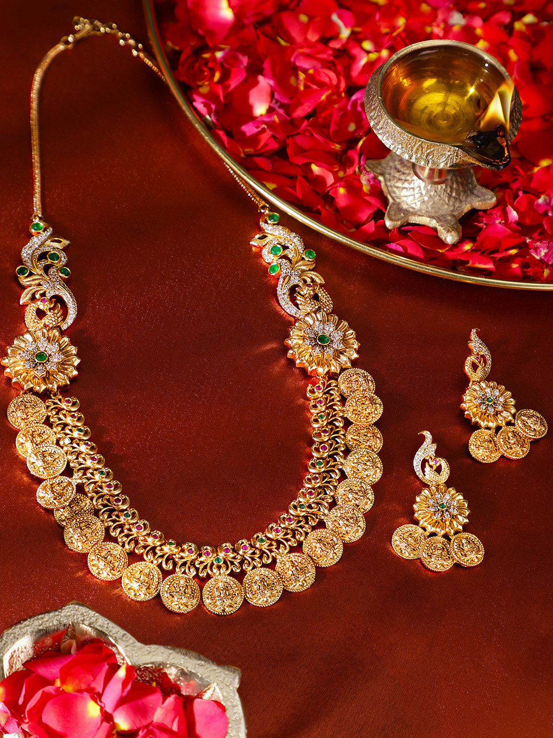 Floral Pattern Gold Plated Elegance Goddesss Lakshmi Jewellery Set ...
