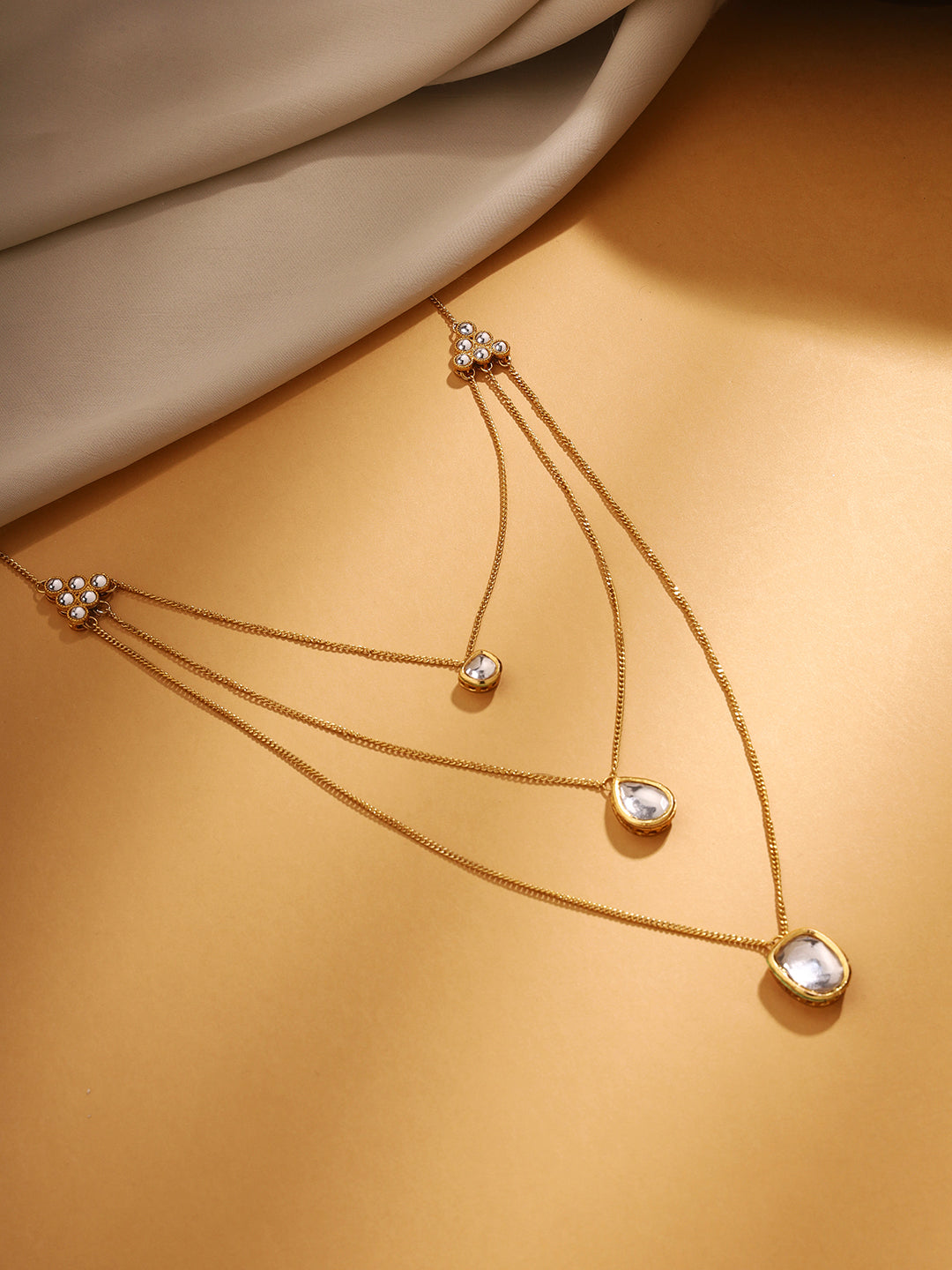 Priyaasi A Three-Layered Kundan Cascade Chain